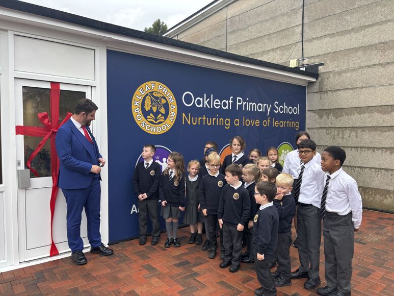 Oakleaf Primary School: A New Name, A New Beginning - News - Oakleaf Primary School